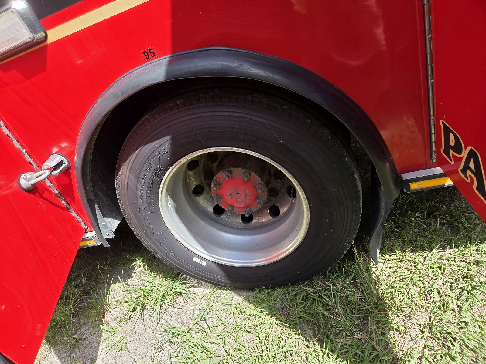 Lot - 25106004- George Gideon Auctioneers