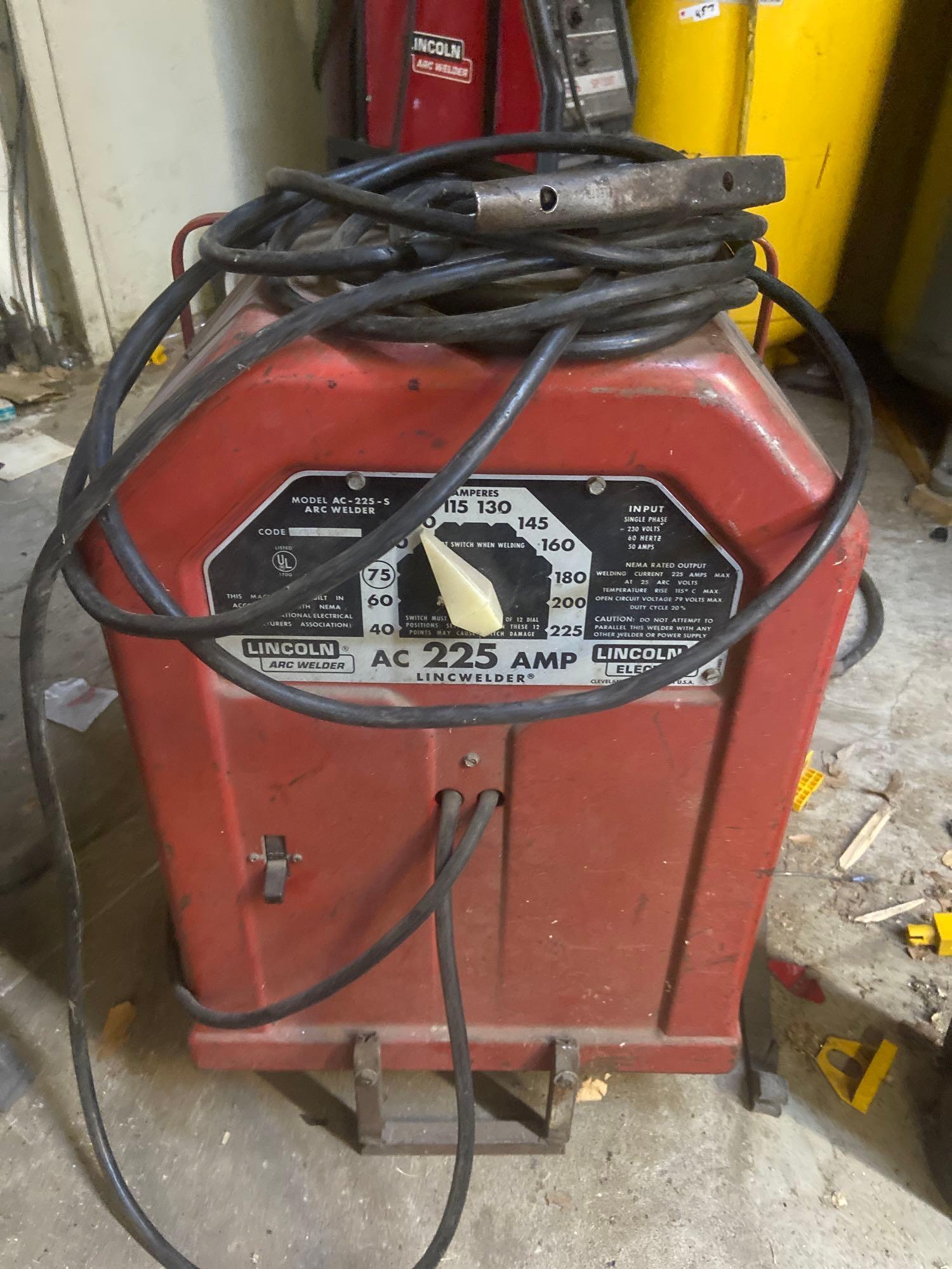 The Rich Fox Estate #2 - Great Bend Kansas- Little Bull Auction & Sales