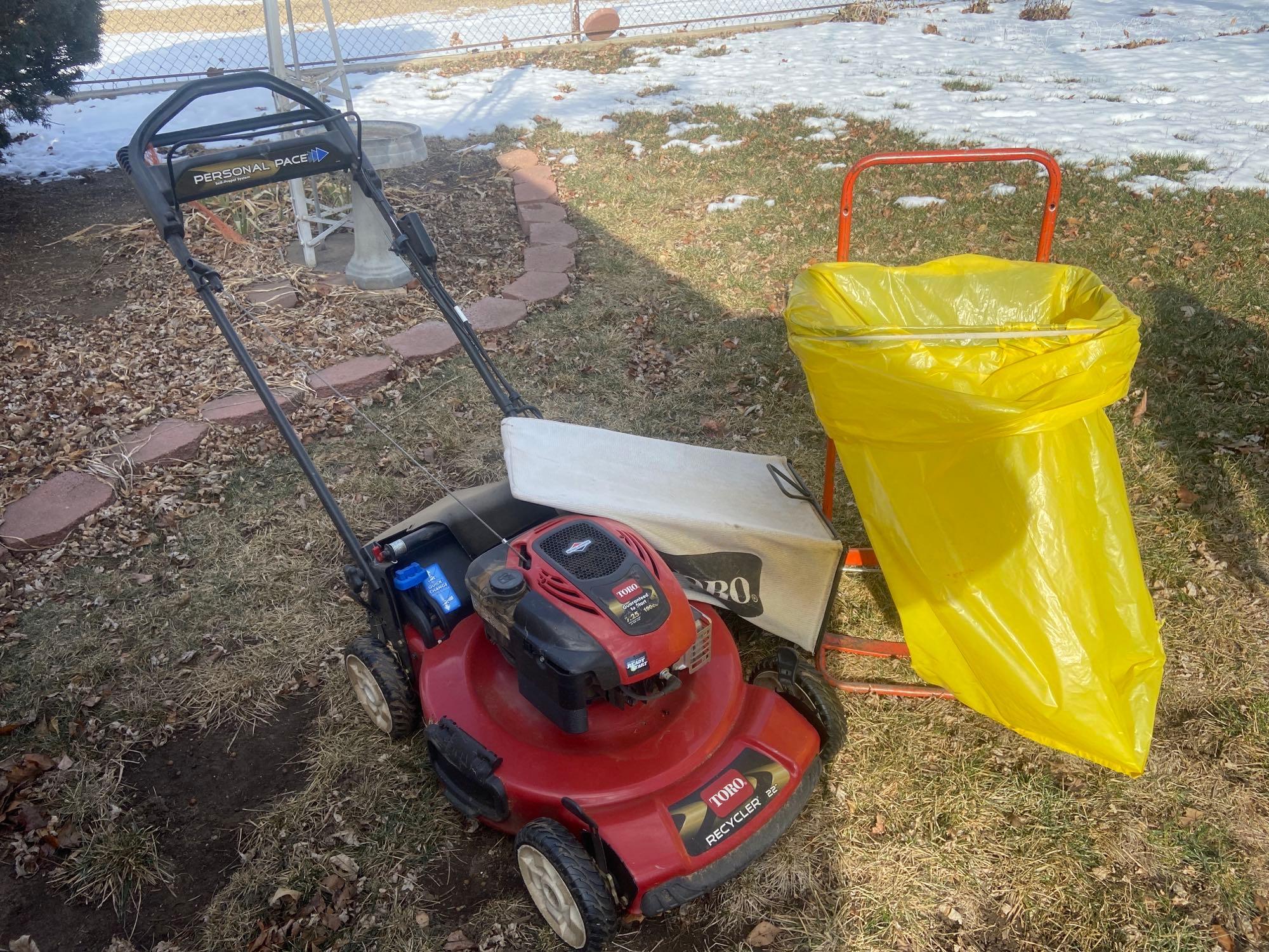 The Lueker Downsizing Auction - Hoisington Kansas- Little Bull Auction ...