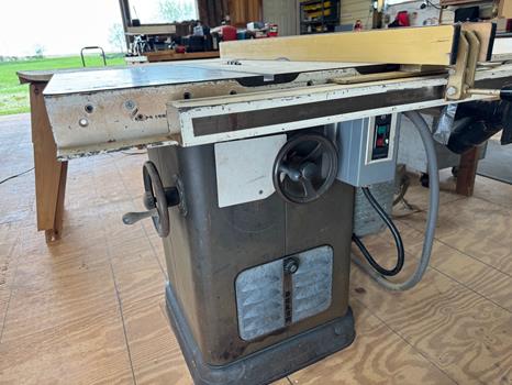 Item - 16- Worley Auctioneers