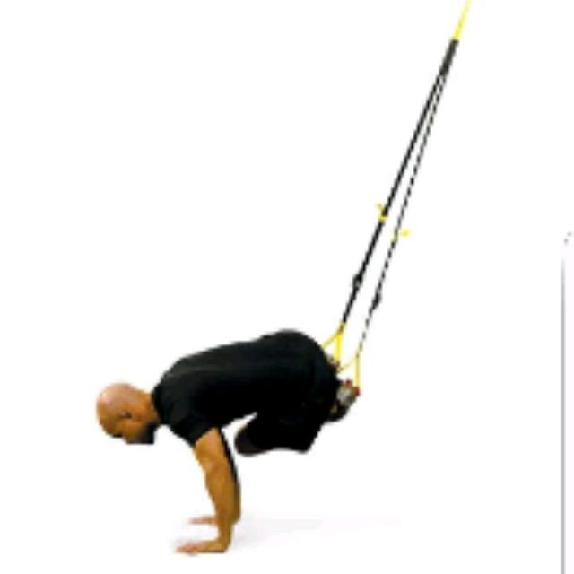 TRX Oblique Crunches by Saeed H. - Exercise How-to - Skimble