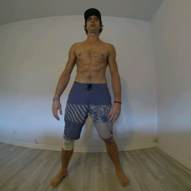 Tuck In Squat N Stretch by Geo Dem - Exercise How-to - Skimble