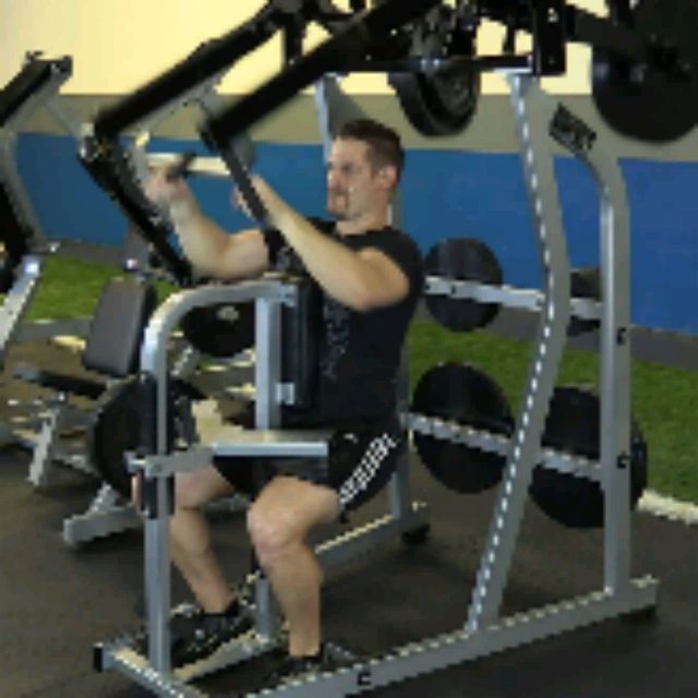 Plate Loaded High Row (10 To 12 Reps) by 𝔻𝕖𝕤𝕖𝕣𝕥 𝔽𝕠𝕩🦊 🌟 - Exercise How ...