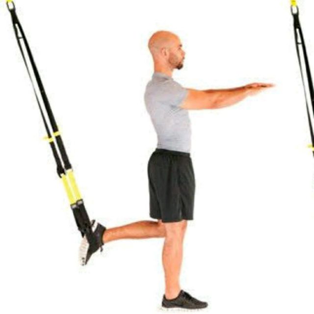 TRX Lunge - Exercise How-to - Workout Trainer by Skimble