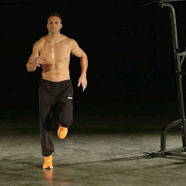 Run In Place by Cliff Fettner - Exercise How-to - Skimble