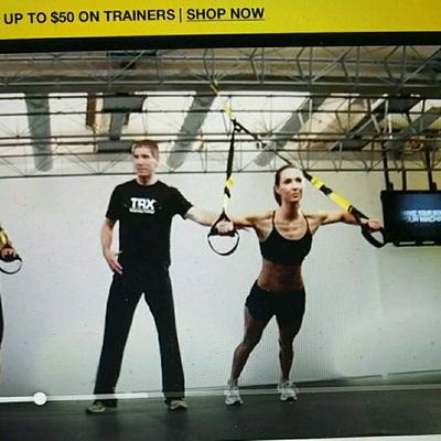TRX Suspended Crunch by Pedja S. - Exercise How-to - Skimble