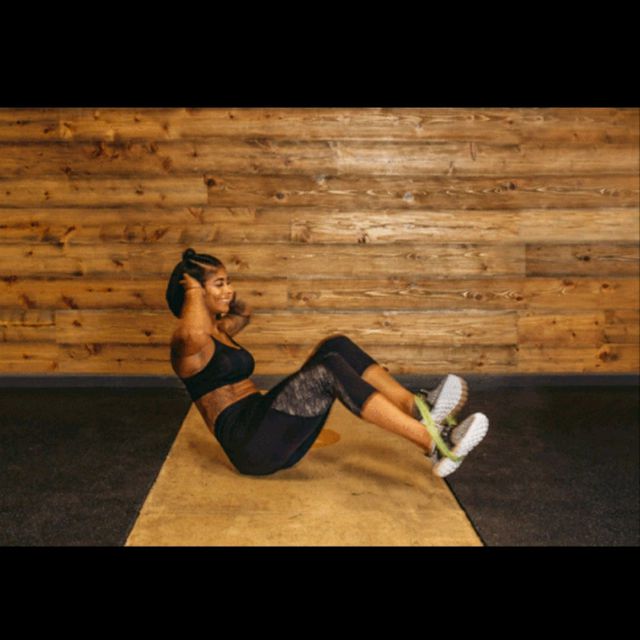 Banded Bicycle Crunch by Ali C. - Exercise How-to - Skimble