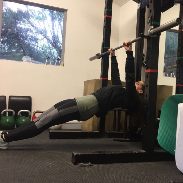 Bar Rows - Exercise How-to - Workout Trainer by Skimble