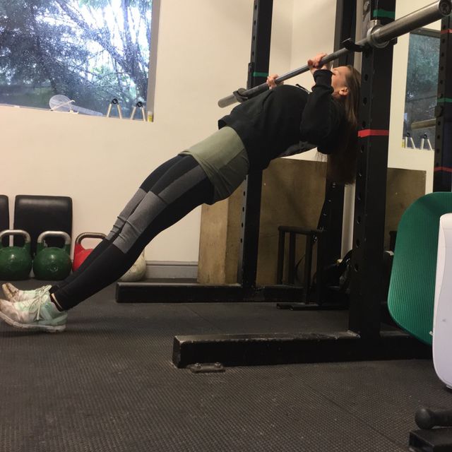 Bar Rows by Sarah Fisher - Exercise How-to - Skimble