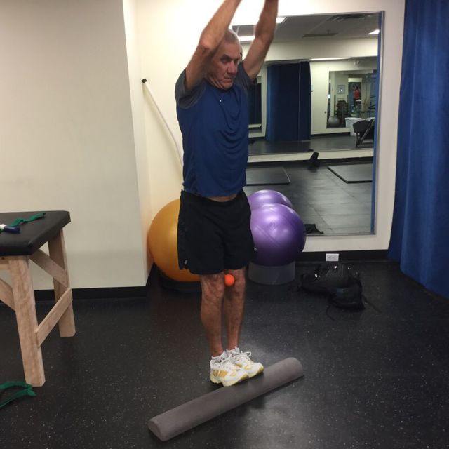 Toe Touch With Elevation by David Perlis - Exercise How-to - Skimble