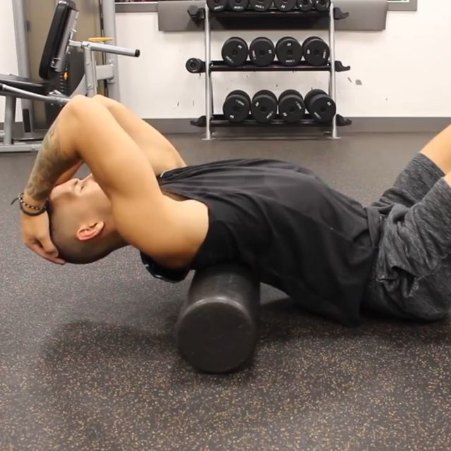 Foam Roller For T Spine - Exercise How-to - Workout Trainer by Skimble