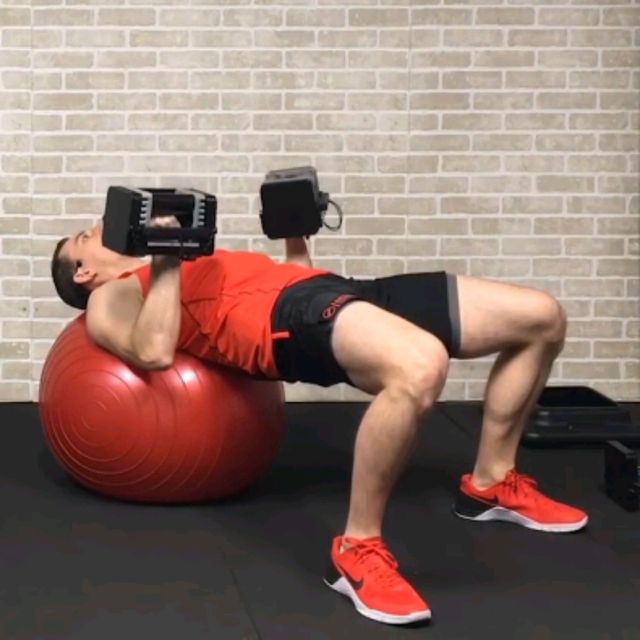 Underhand Press by Dennis Richardson - Exercise How-to - Skimble