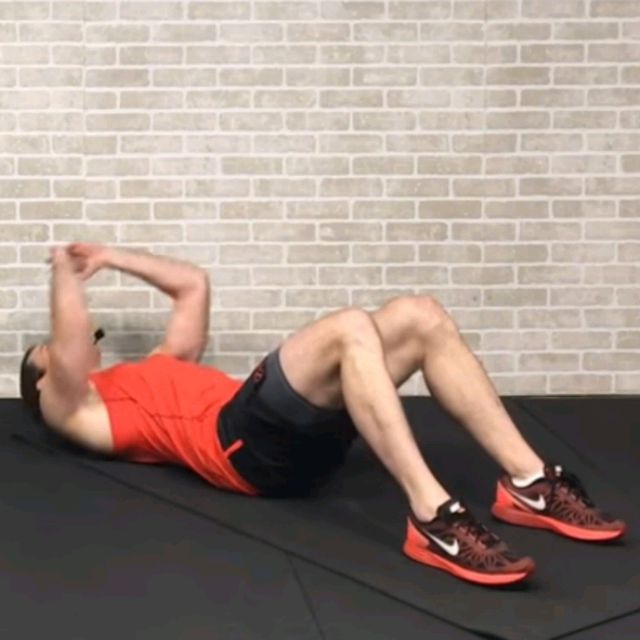 Iso Knee Crunches | atelier-yuwa.ciao.jp