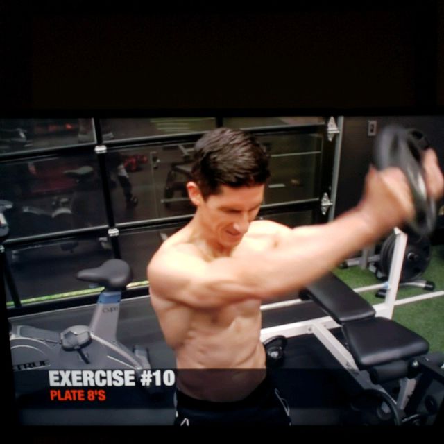 Plate 8's 通过 Kendall Moore - 锻炼方法 - Skimble Workout Trainer