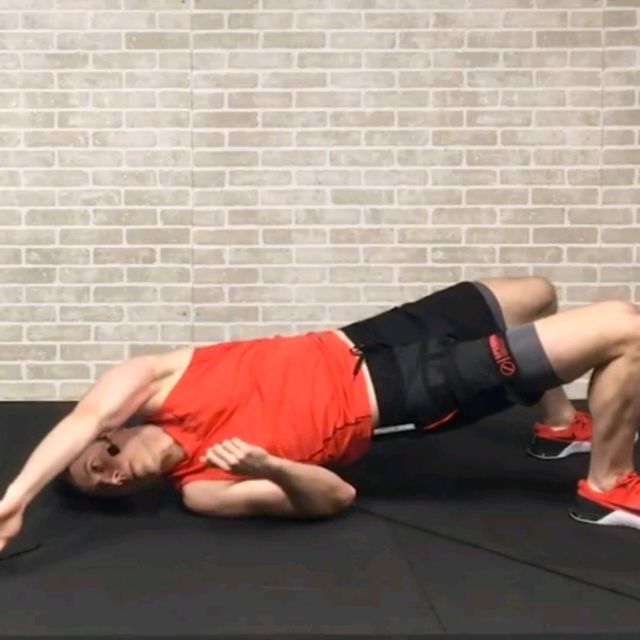 Hip Up Reach - Exercise How-to - Workout Trainer by Skimble