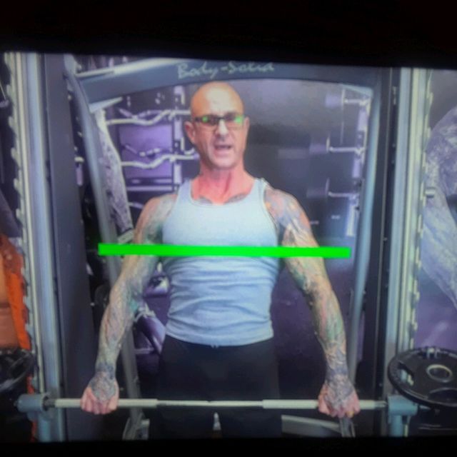 Smith Machine Upright Row by Stephon Thompson - Exercise How-to - Skimble