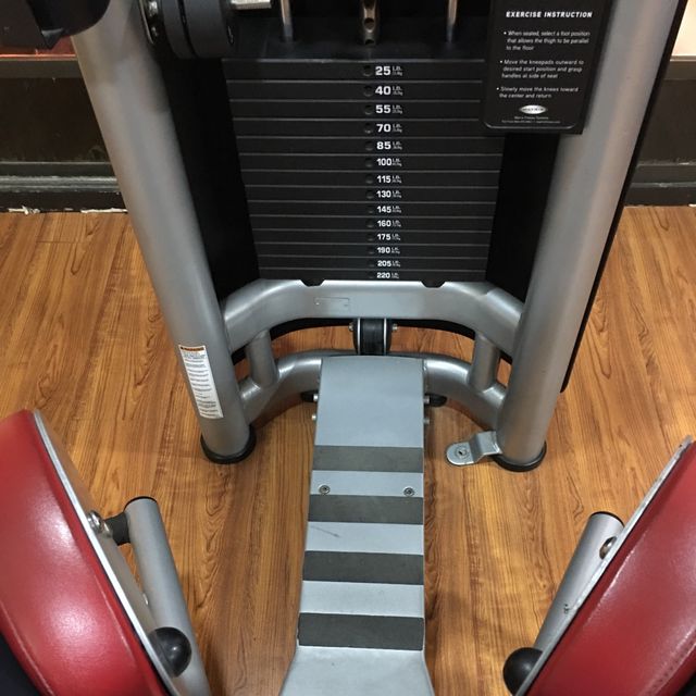 Hip Abduction Machine - Free Beginner Workout by Wafa M. - Skimble