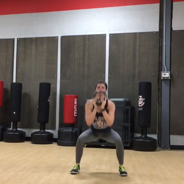 10 Goblet Squat To Press - Exercise How-to - Workout Trainer by Skimble