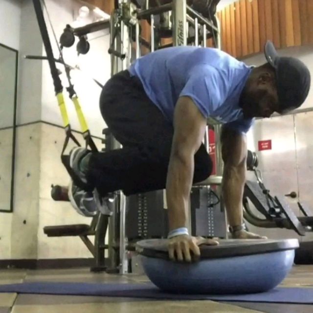 Trx crunches on bosu by Kelly R. - Exercise How-to - Skimble