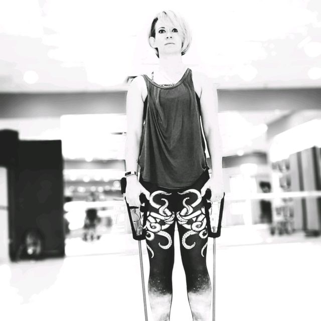 Chest Pull With A Resistance Band - Exercise How-to - Skimble