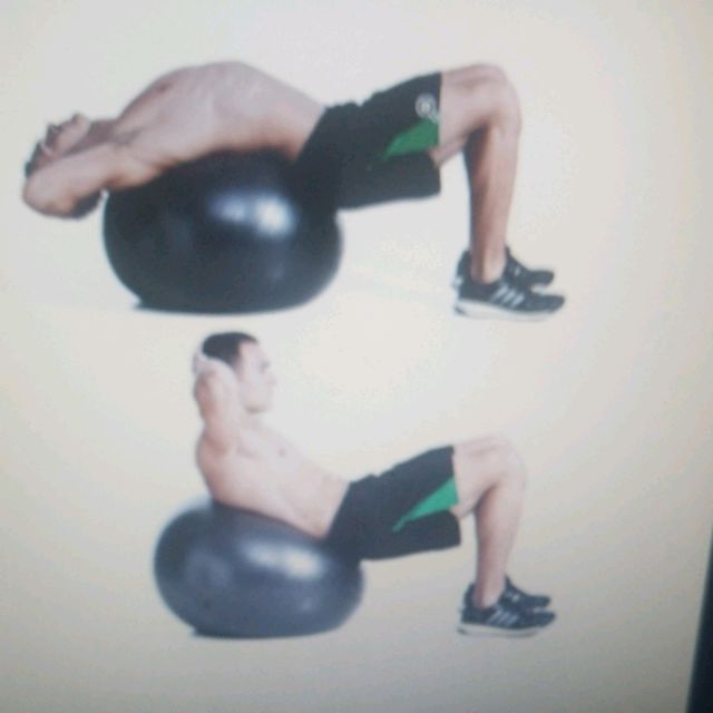 Stability ball Crunches by Glenn Washington - Exercise How-to - Skimble