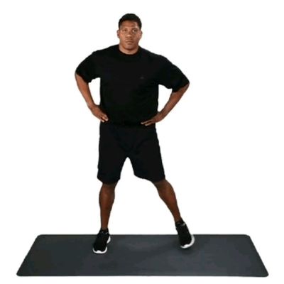 High Kicks 通过 Melissa M. - 锻炼方法 - Skimble Workout Trainer