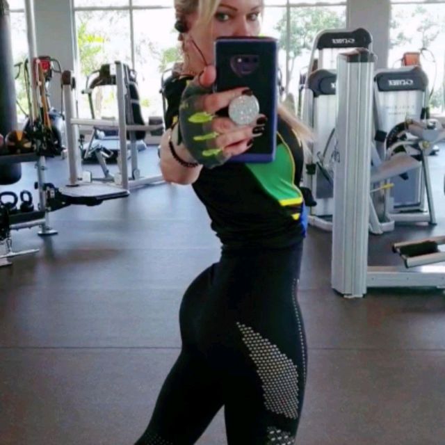 Flex, Baby Flex! by 𝔻𝕖𝕤𝕖𝕣𝕥 𝔽𝕠𝕩🦊 🌟 - Exercise How-to - Skimble