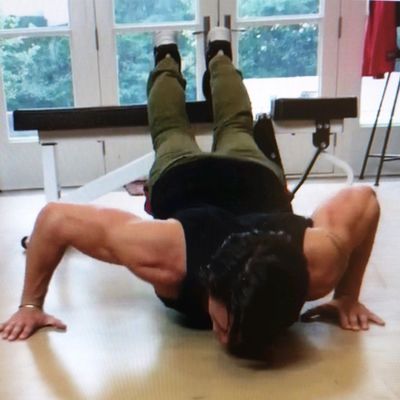 Feet Elevated Push ups (Side To Side) - Exercise How-to - Workout ...