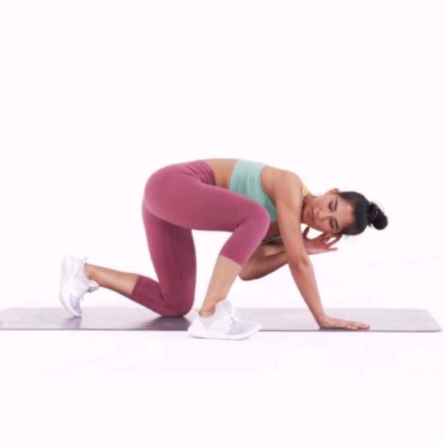 Crossover Lunge With Overhead Reach by Bernadette Cordeau - Exercise ...