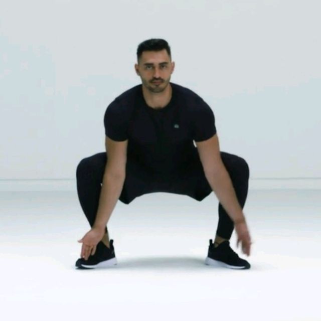 Toe Hold Squat With Rotation por Bernadette Cordeau - Ejercicio Cómo ...