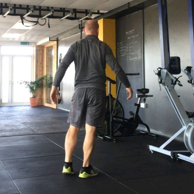 Right No Hands Get Up by Elisabetta Bruno - Exercise How-to - Skimble