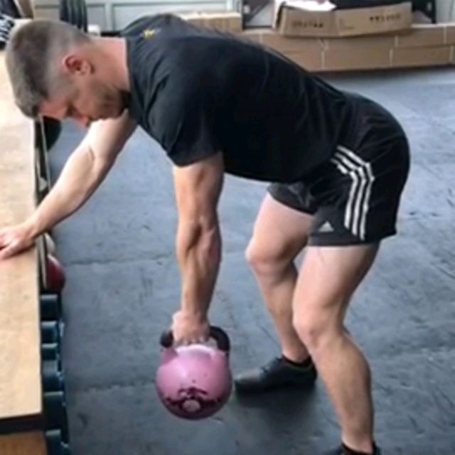 Gravity Assist Pendulum by Elisabetta Bruno - Exercise How-to - Skimble