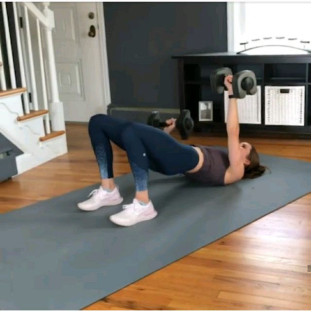 Alternating ISO Bridge Press by Liz D. - Exercise How-to - Skimble
