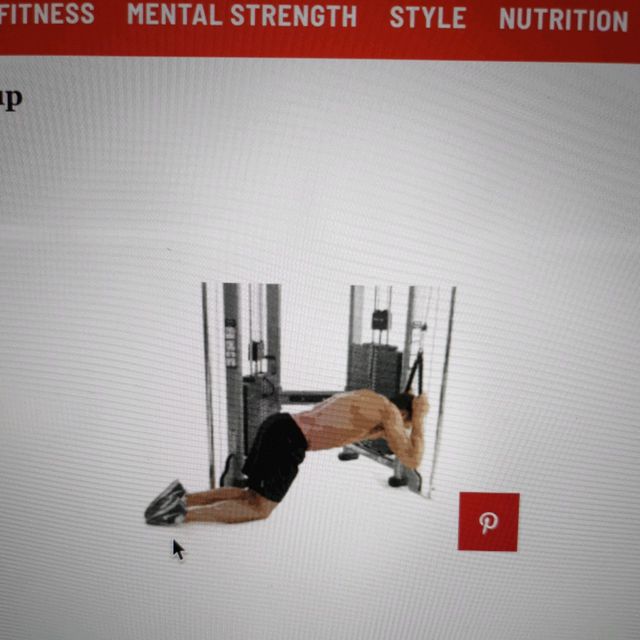 Kneeling Cable Crunch by Hristo G. - Exercise How-to - Skimble