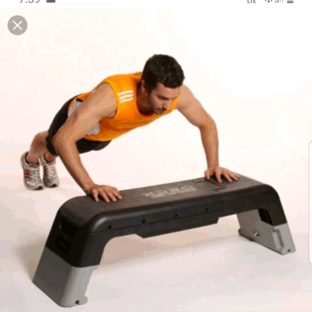 Decline push-ups by Brenton Gregson - Exercise How-to - Skimble