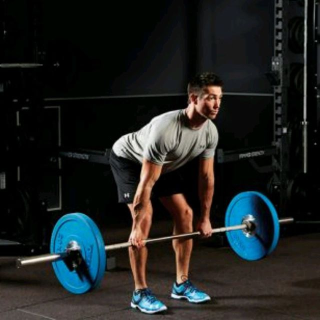 Barbell Romanian Deadlift by Elisabetta Bruno - Exercise How-to - Skimble