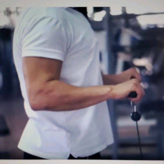 Rosca Inversa Cross by Alexandre N. - Exercise How-to - Skimble