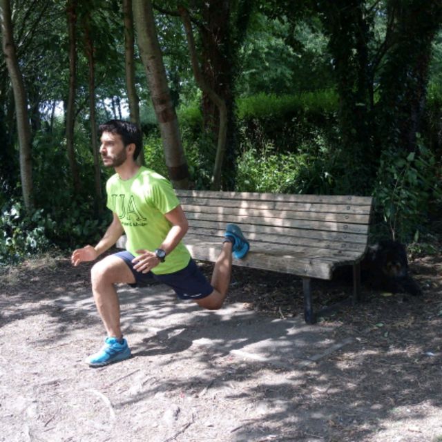 Split Squat In Bench (right) by Miguel Gisbert - Exercise How-to - Skimble