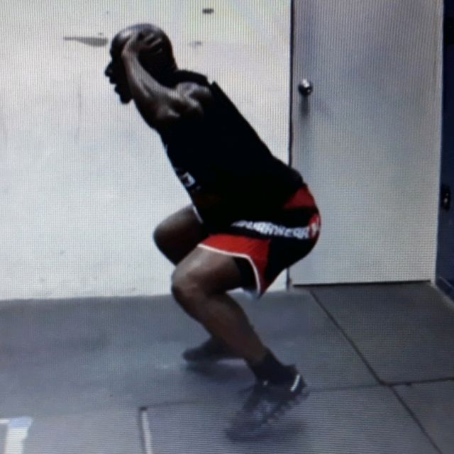 Bunny Hop Burpee by Xexu Lara - Ejercicio Cómo hacerlo - Skimble