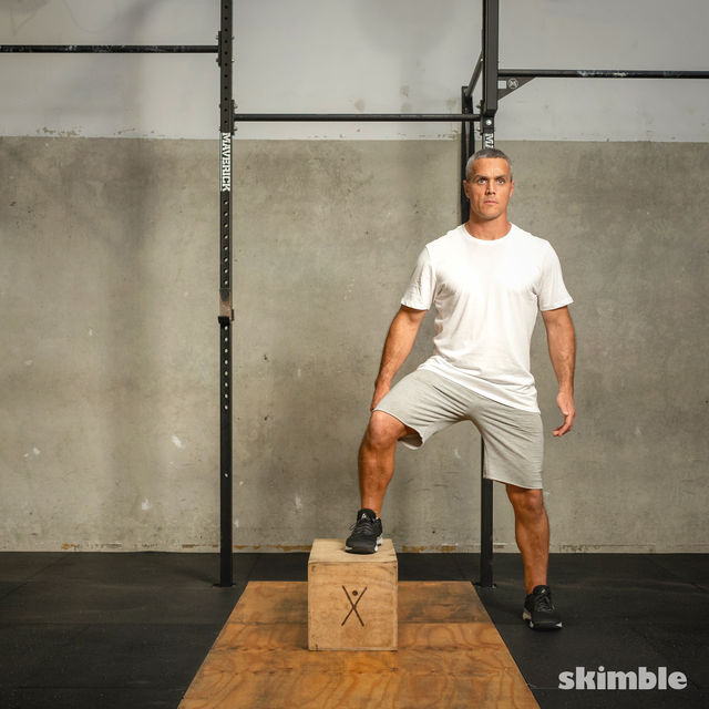 Lateral Hop Overs - Exercise How-to - Skimble Workout Trainer
