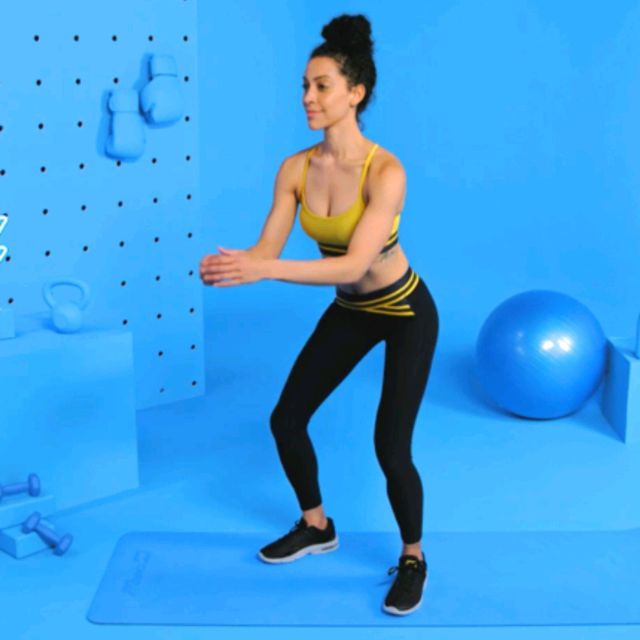 Isometric Squat - Exercise How-to - Workout Trainer by Skimble