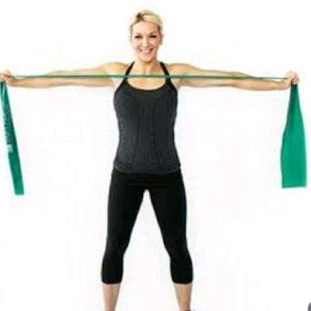 Band Pull Apart - Exercise How-to - Workout Trainer by Skimble