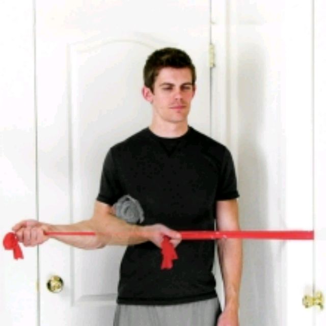 ELASTIC BAND SHOULDER EXTERNALROTATION - ER by Greg T. - Exercise How ...
