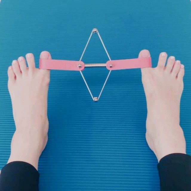 Stretch the corrector in different directions by Tanya P. - Exercise ...