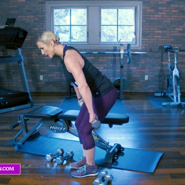 Straight Arm Tri Kickback por Bernadette C. - Ejercicio Cómo hacerlo ...