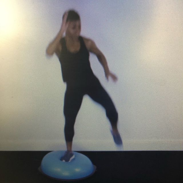 Bosu Cardio 1 by Chris Laurent - Comment faire de l'exercice - Skimble