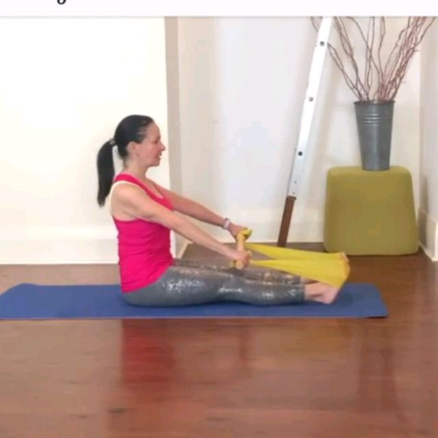 Hand press - Exercise How-to - Workout Trainer by Skimble