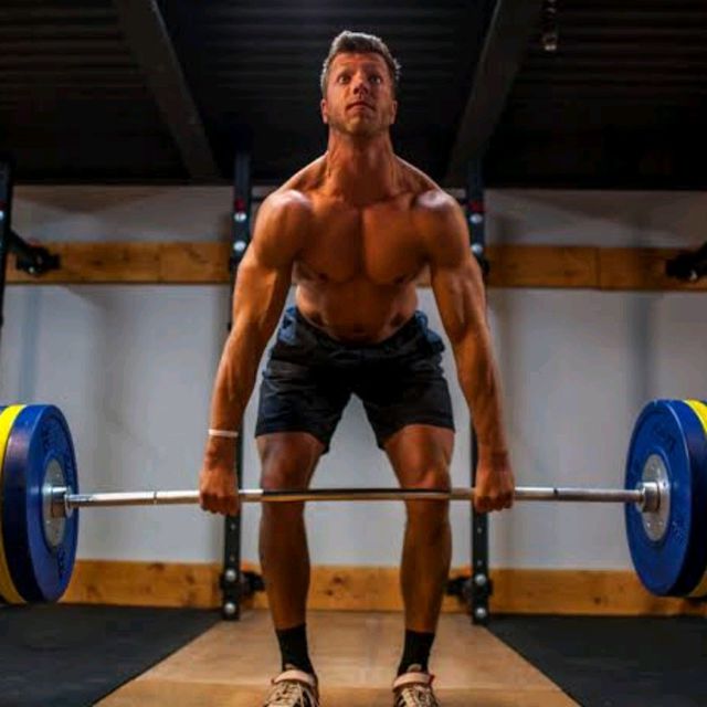 Deadlift (Isometric) por Daniel Arixi - Ejercicio Cómo hacerlo - Skimble