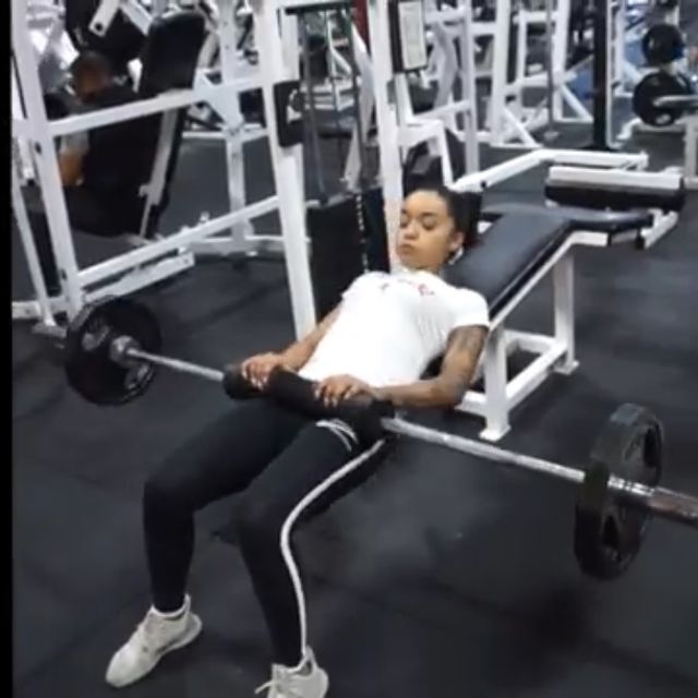 Barbell Hip Thrust by Msmahogani Brown - Exercise How-to - Skimble