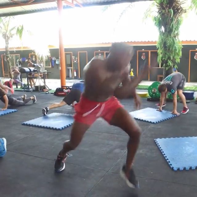 Combo Sprawls by Ricky Spanish - Exercise How-to - Skimble